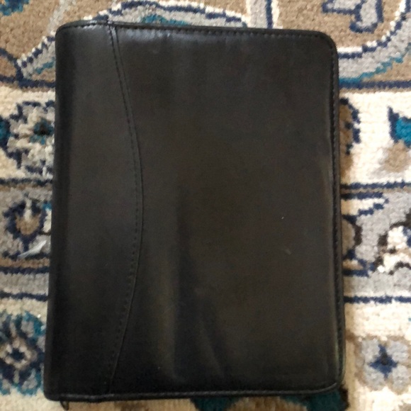 Franklin Covey | Other | Black Franklin Planner Compact Size | Poshmark